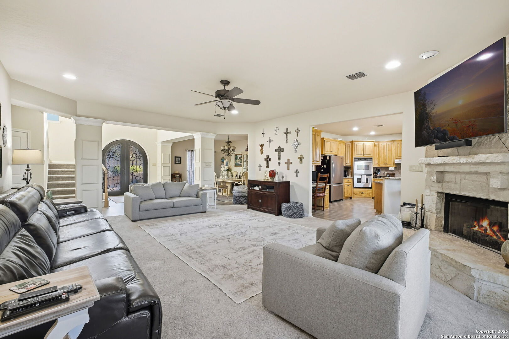 3019 Single Peak - The Howell Group